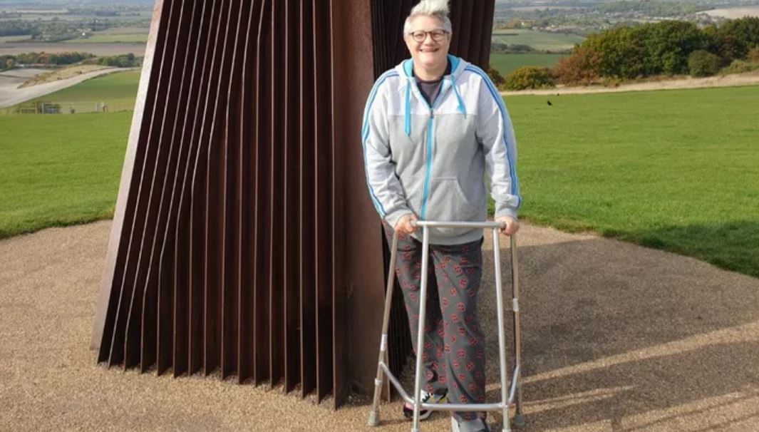 A Foolish Fractured Footslog - Support Wavey Davey